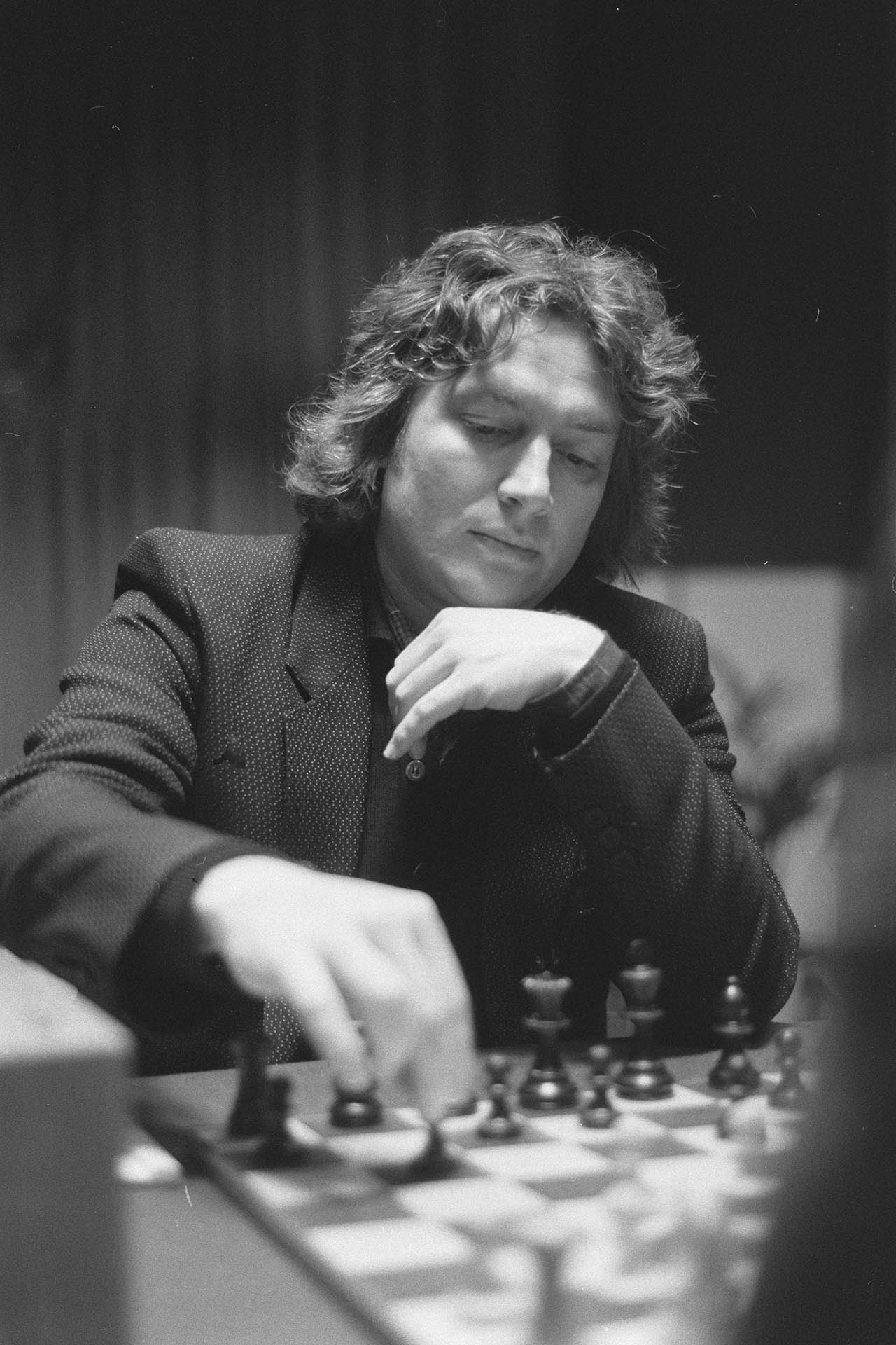 Jan Timman - World Chess Hall of Fame & Galleries